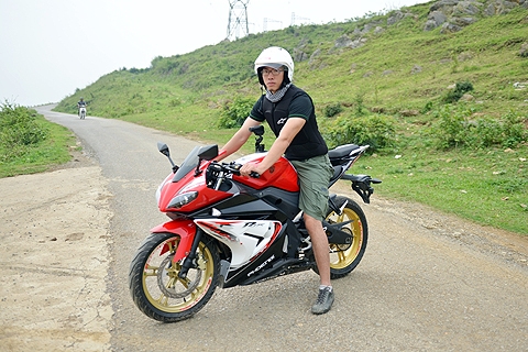 Visitor Phoenix R125 2013: Màn thoát xác ngoạn mục